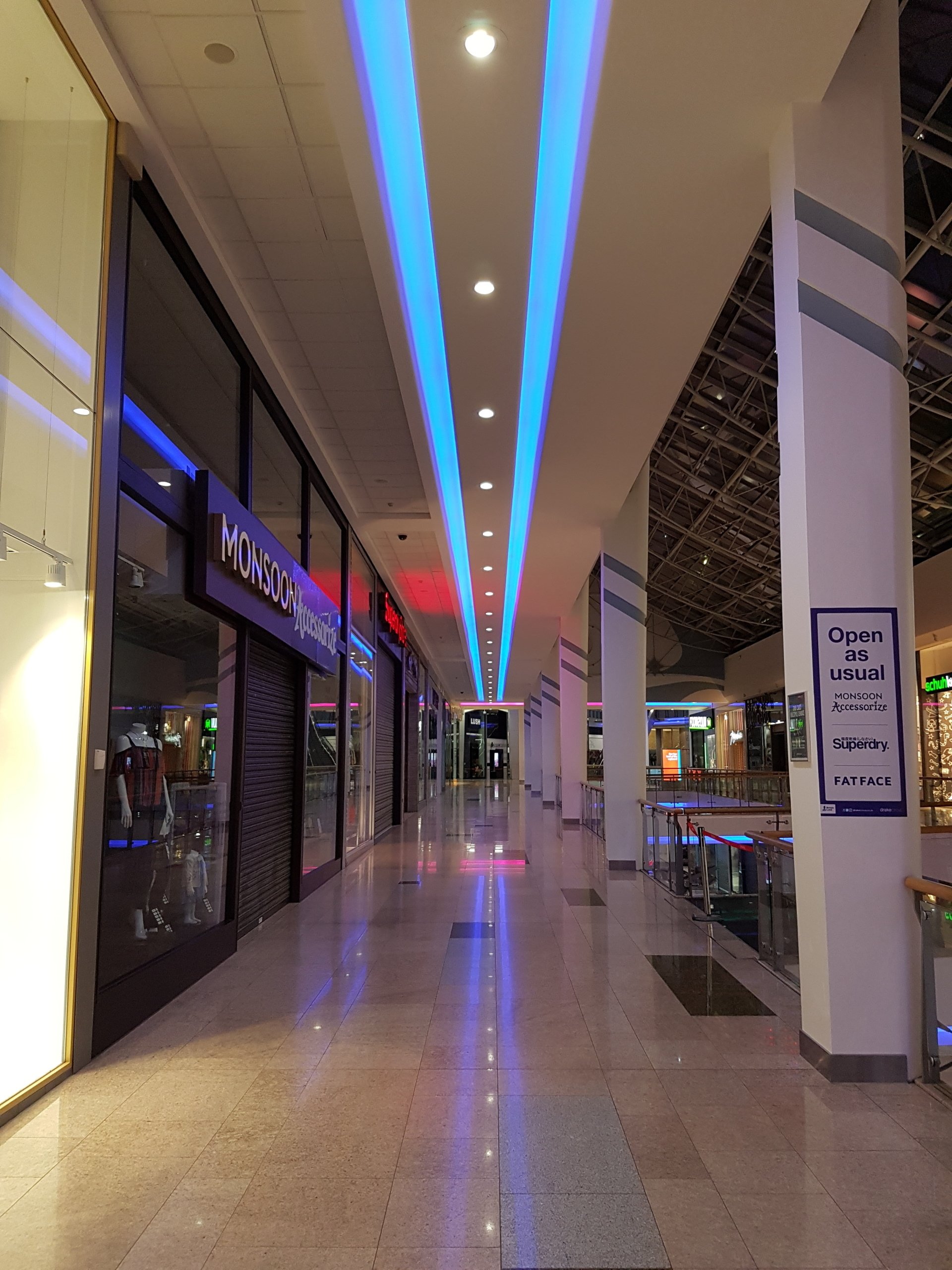 DRAKE CIRCUS SHOPPING CENTRE, PLYMOUTH